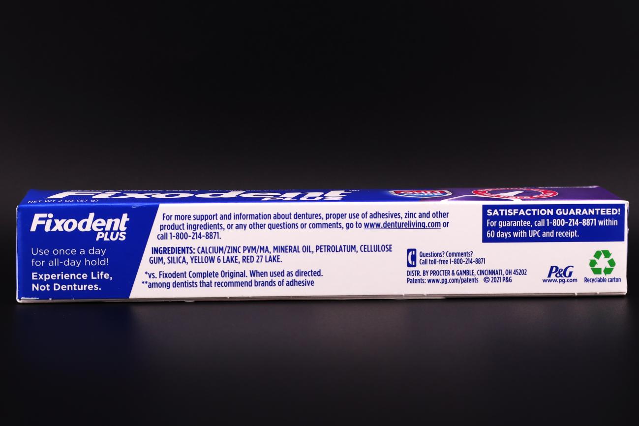 FIXODENT PLUS GUM CARE CREMA 57 GRAMOS | CefaMarket